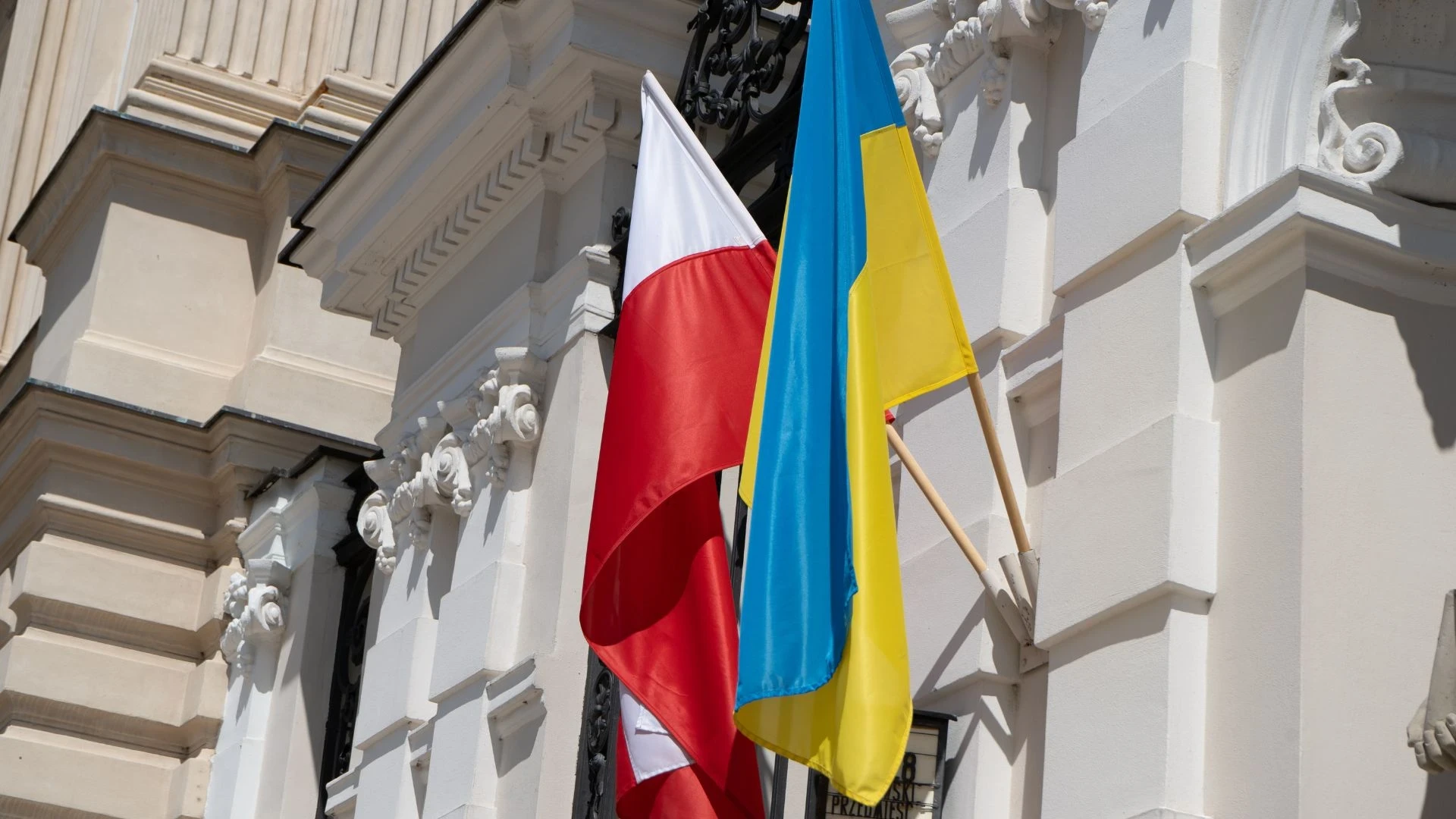 "This is a battering ram against Russia" - expert explains why Poland ...