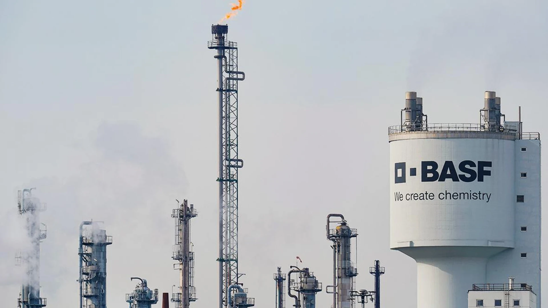 Why the World's Largest Chemical Company, BASF, Failed to Synthesize Cheap Gas - News.by